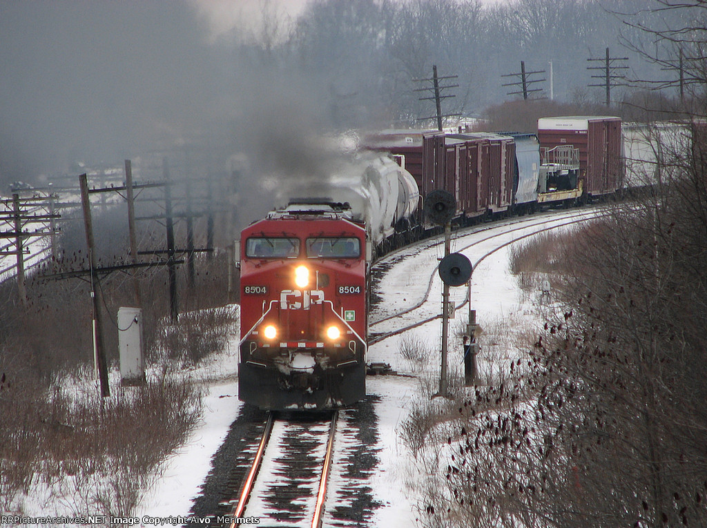 CP 8504 east at Lobo